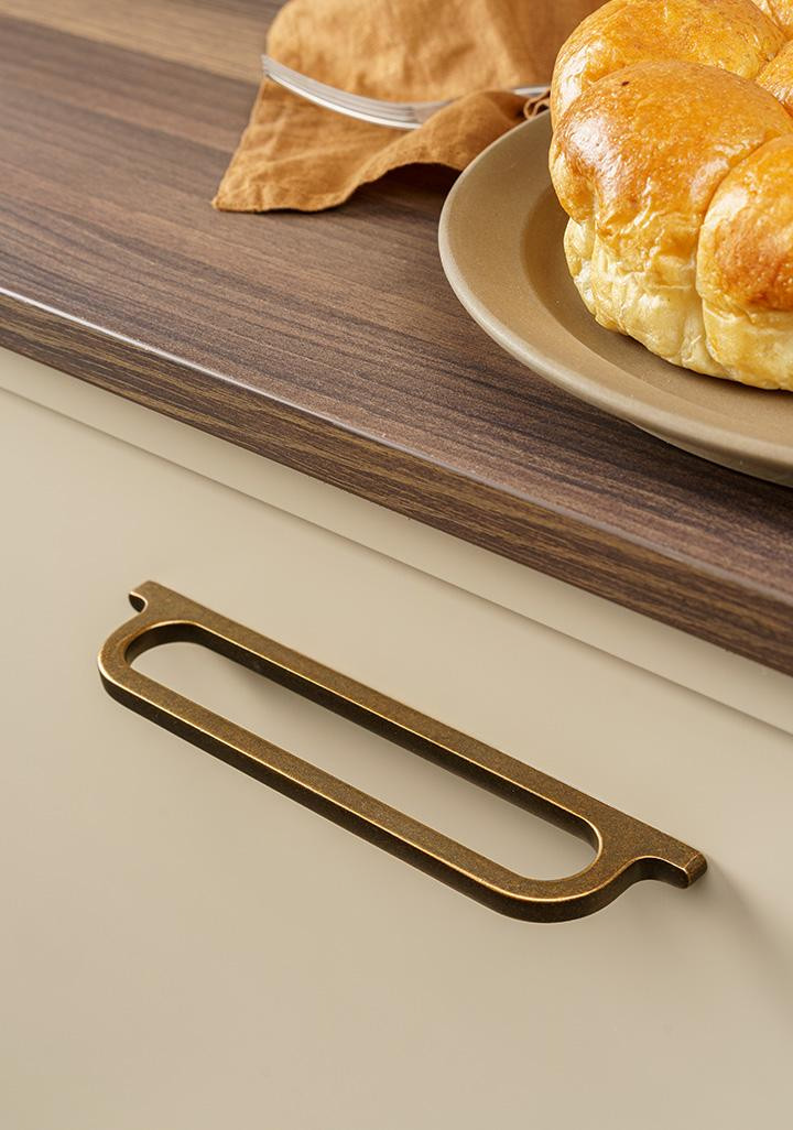 Minimalist aluminium handle OMEGA 0648 | Viefe