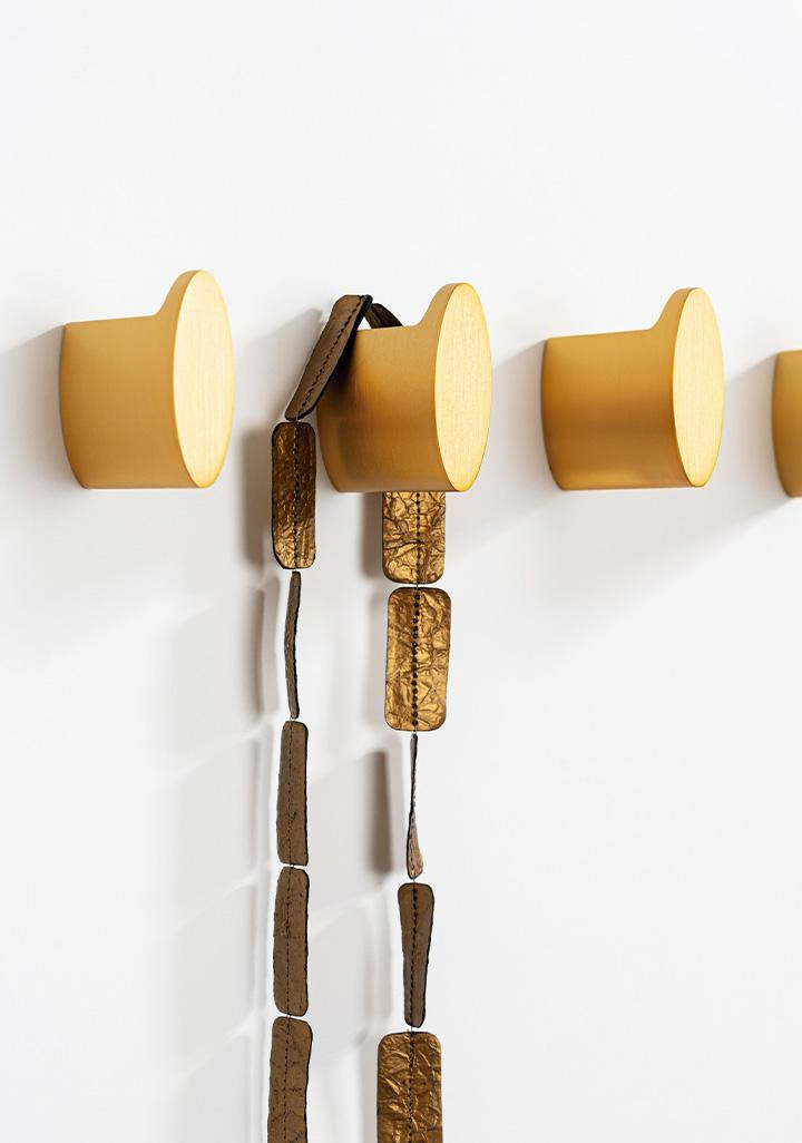 Zamak wall hook TAKK 7002 | Viefe