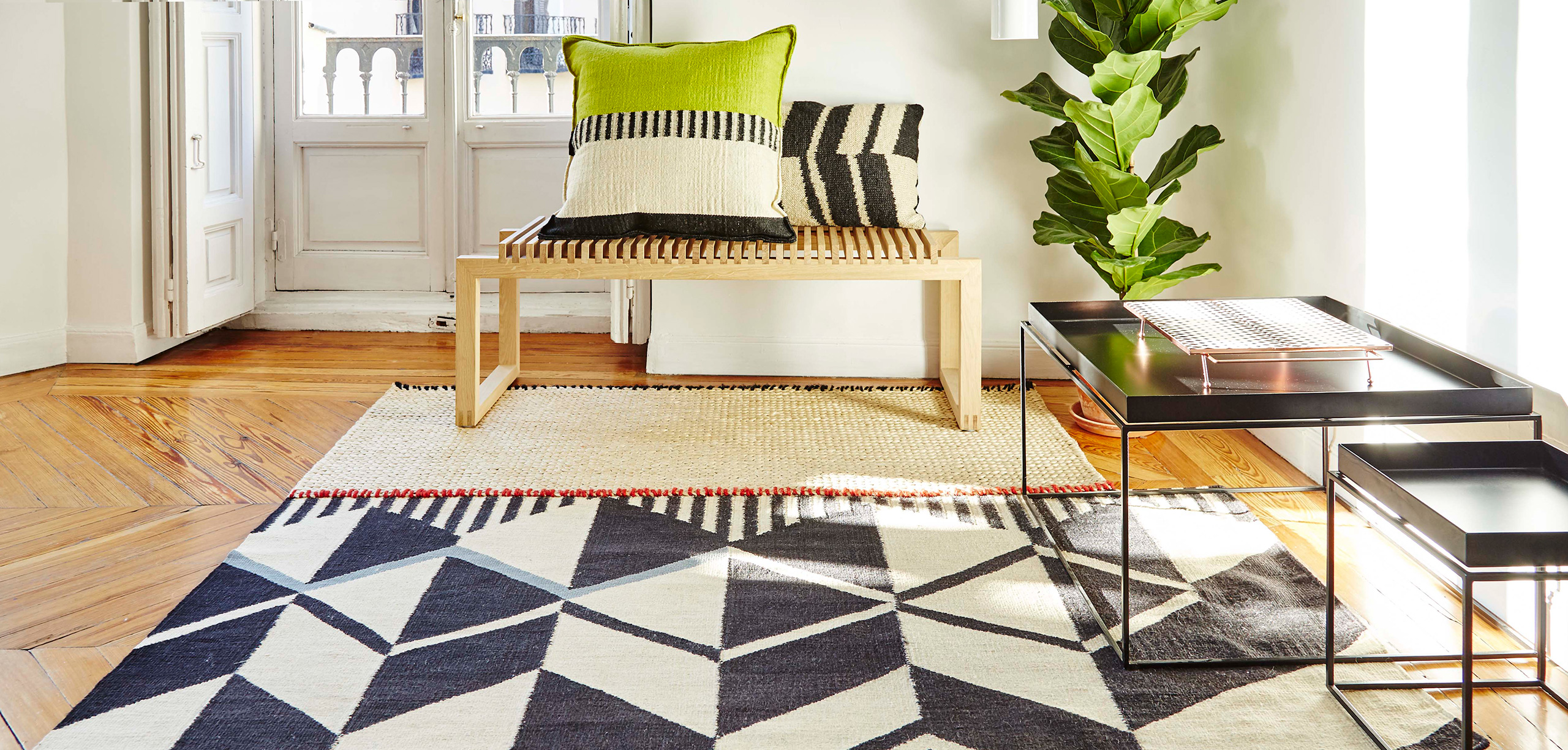 RUSTIC CHIC GEO