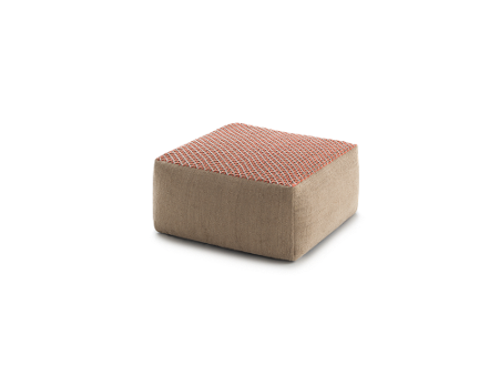 GAN | Colección Raw: Puf cuadrado modelo Pink