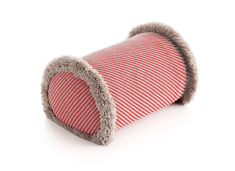 GAN | Garden Layers: Diagonal Almond-Red Large Outdoor Roll