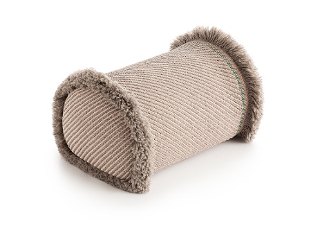 GAN | Garden Layers: Almond-Peach Diagonal Outdoor Roll