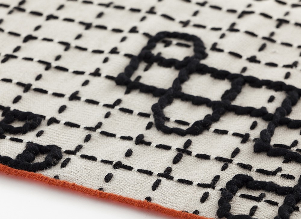 GAN | Bandas Collection: D White Rug