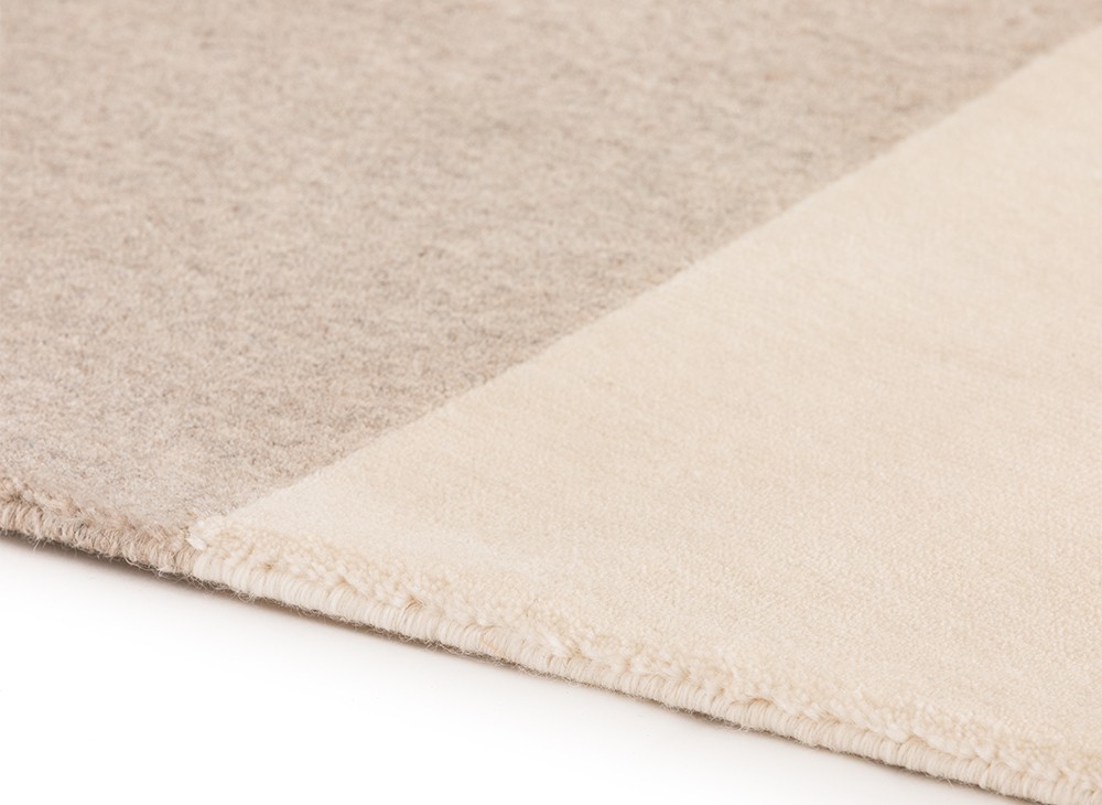 GAN | Rug from the Loko collection model Natural