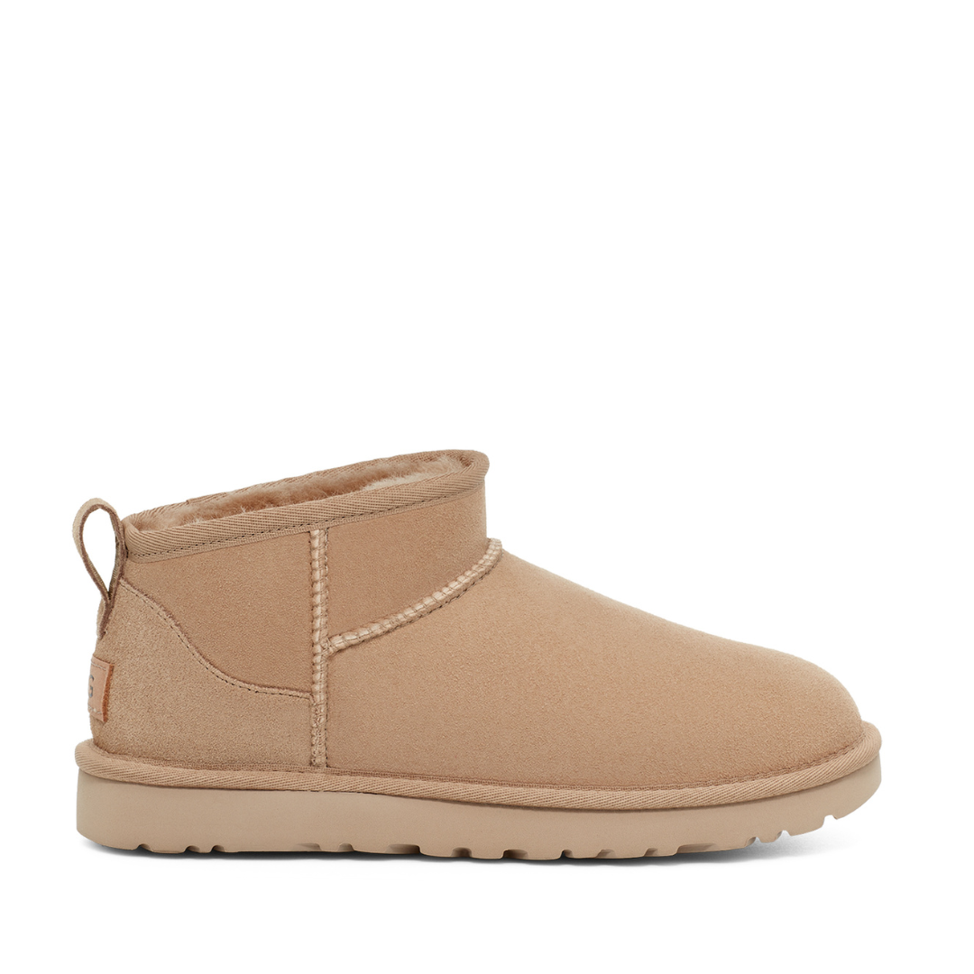 UGG CLASSIC ULTRA MINI SAND BOOT | Tascón Barcelona